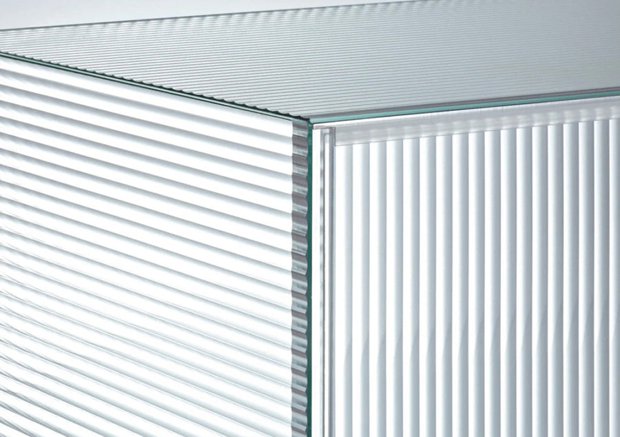 Commodore Sliding Doors Cabinet