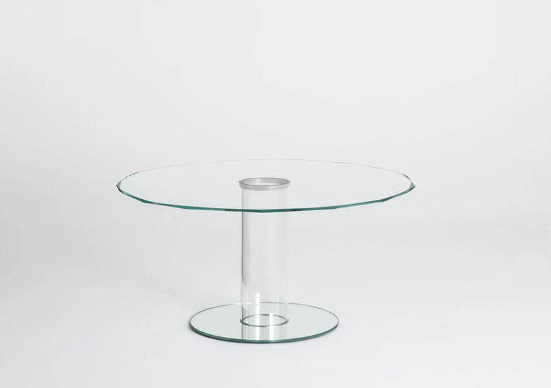 Hub Cut Dining Table